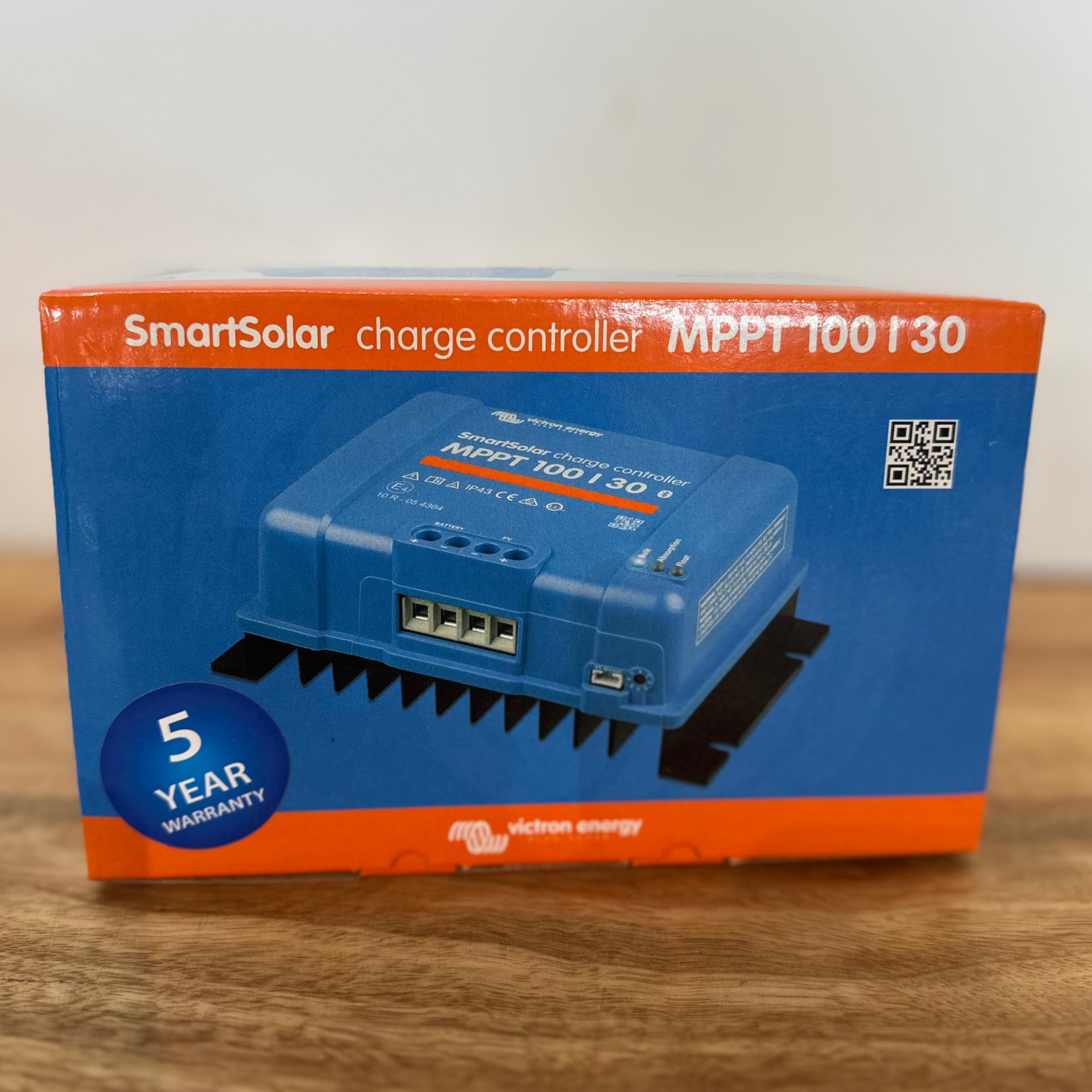 Victron SmartSolar Charge Controller (Variants) – Maggie's Supplies By WA